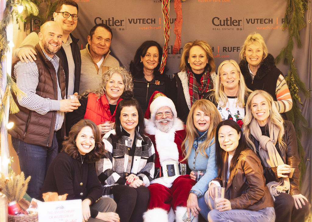 Santa Photos - 2024 Village Lights - Vutech-Ruff